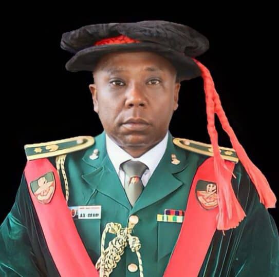 Nigerian army gets first professor | National Periscope
